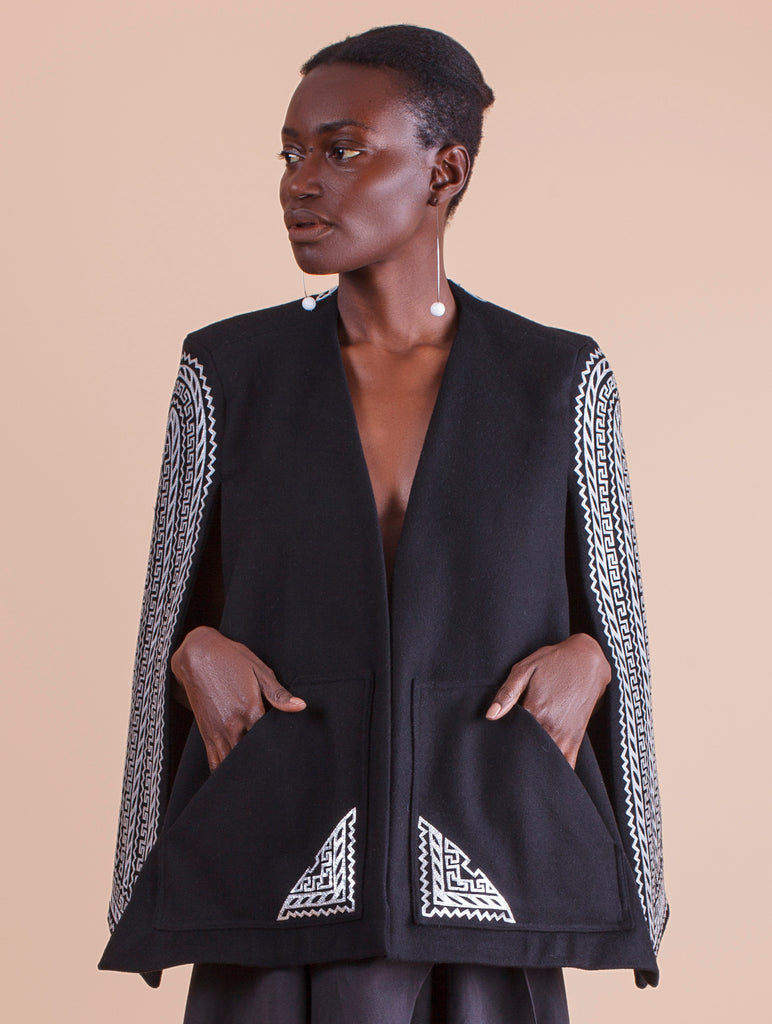 Capa Charra Magna | Carla Fernández